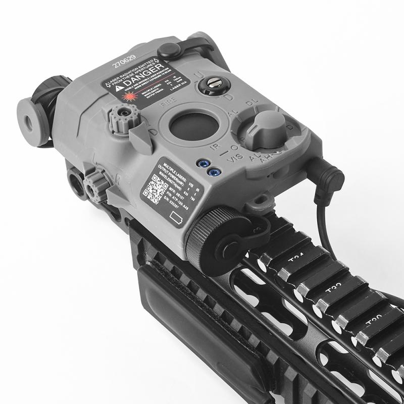 LA PEQ 15 ( Red Laser ) | WADSN